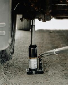 How to Lift a Truck with a High Lift Jack: A Comprehensive Guide